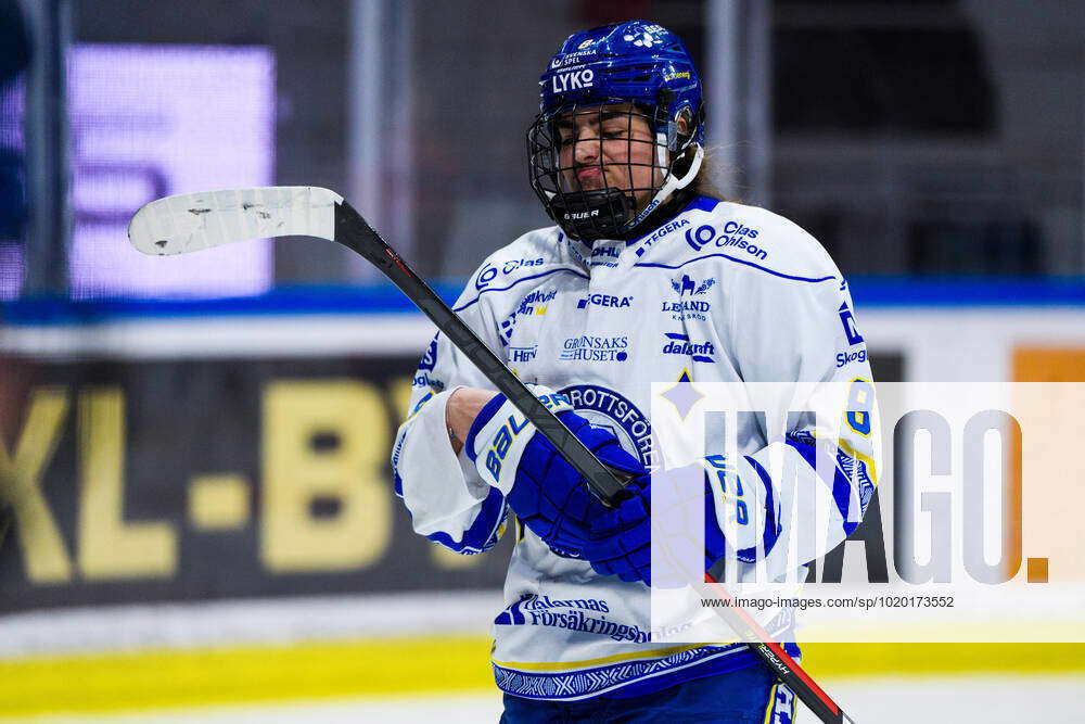 221210 Leksands Ella Albinsson during the SDHL ice hockey match between Lulea and Leksand on