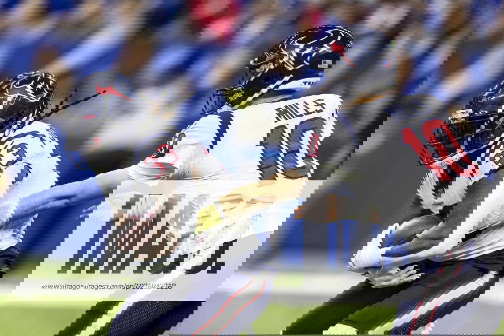January 08, 2023: Houston Texans quarterback Davis Mills (10) hands the ...