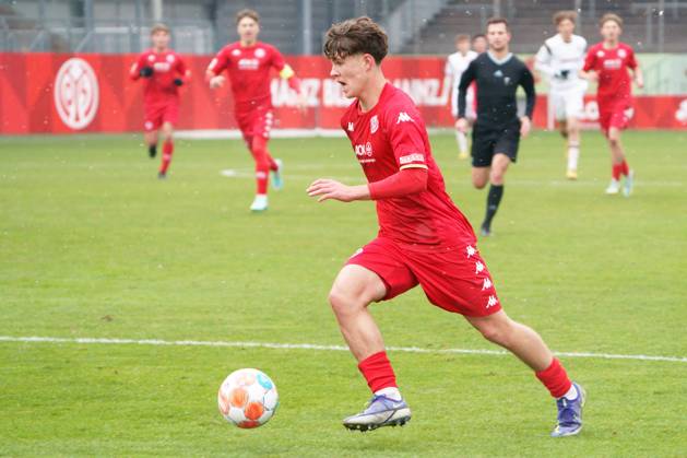 DANIEL GLEIBER 1 FSV MAINZ 05 FC ST PAULI DFB A JUNIORS CLUB CUP ...
