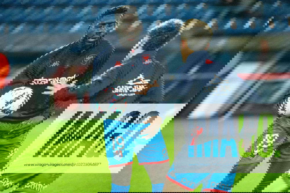 Alexandre Mendy (SM Caen) FOOTBALL : SM Caen vs Girondin de Bordeau ...