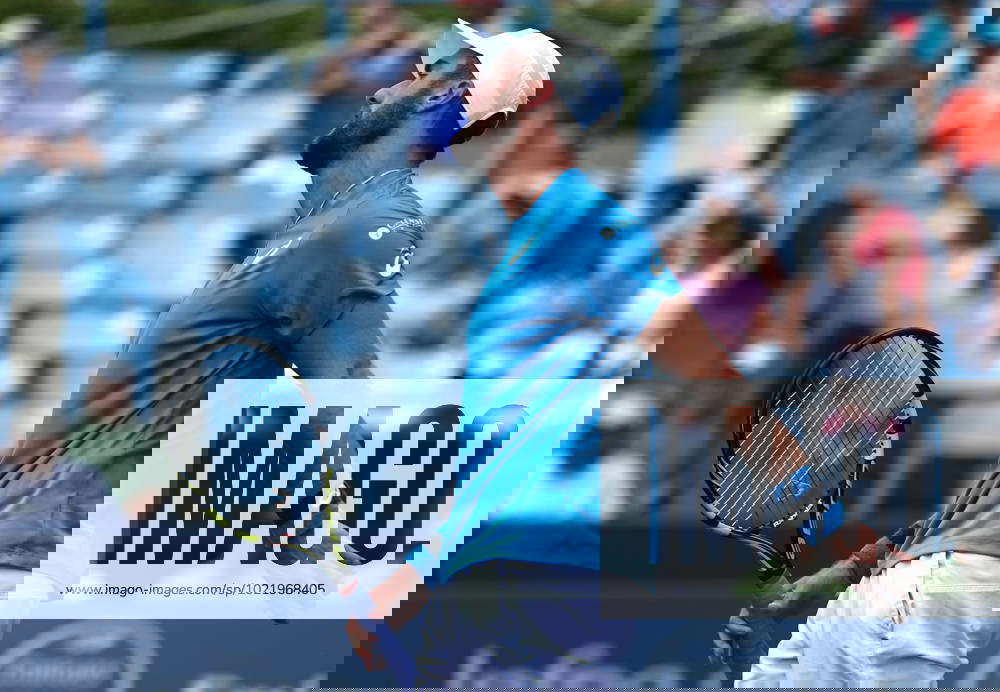 Tennis: Western and Southern Open, Aug 18, 2016; Mason, OH, USA; Steve ...