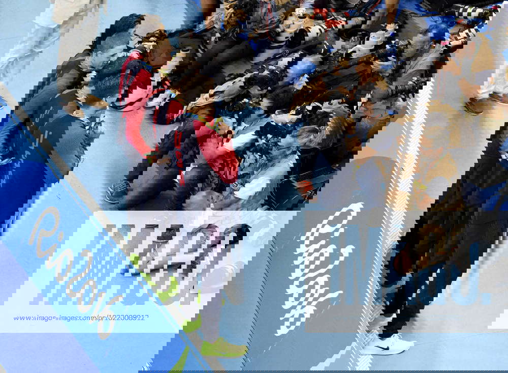 Olympics: Swimming, Aug 13, 2016; Rio de Janeiro, Brazil; Ryan Murphy ...