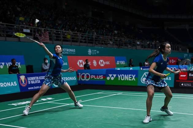 KUALA LUMPUR, Jan. 11, 2023 -- Ng Tsz Yau Tsang Hiu Yan of China s Hong ...