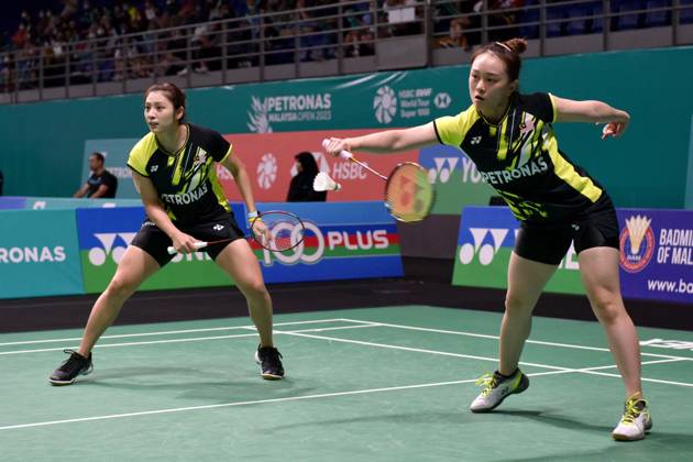 KUALA LUMPUR, Jan. 12, 2023 -- Malaysia s Go Pei Kee Teoh Mei Xing ...