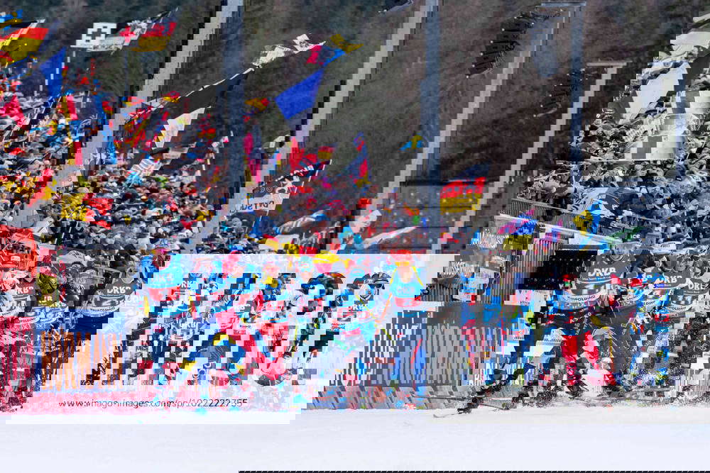 The starting signal is given, f l Sturla Holm Laegreid NOR , Eric ...