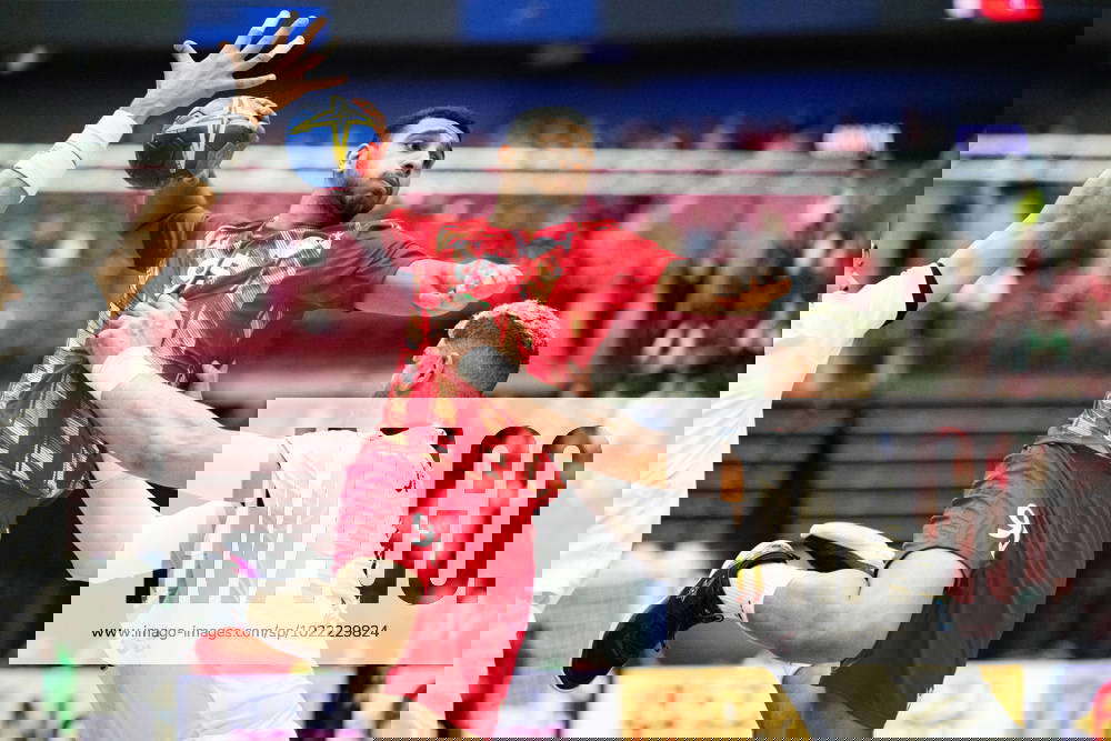 230113 Mohamed Mohamed of Bahrain and Jihed Jaballah of Tunisia during the 2023 IHF World Mens