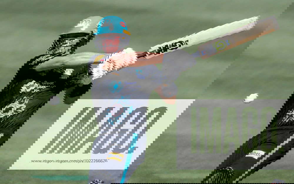 CRICKET BBL STRIKERS HEAT, James Bazley of the Heat during the Big Bash ...