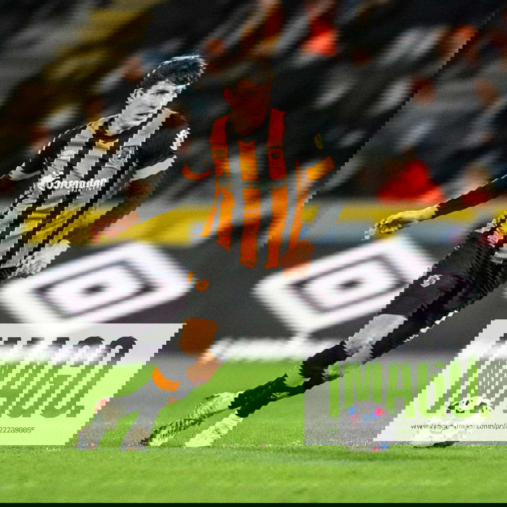 Hull City v Huddersfield Town Sky Bet Championship Alfie Jones of Hull ...