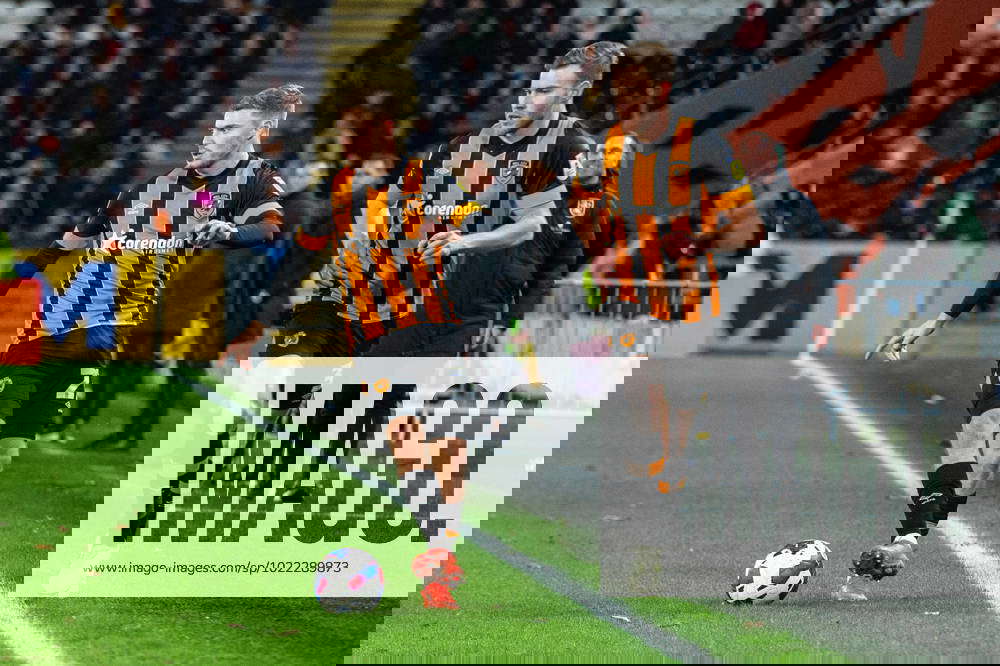 Hull City v Huddersfield Town Sky Bet Championship Regan Slater and ...