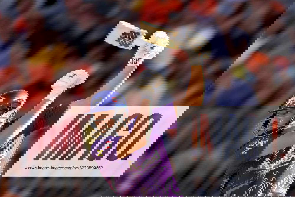 CRICKET BBL SCORCHERS HURRICANES, Tim David of the Hurricanes bats ...