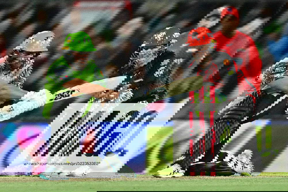 CRICKET BBL THUNDER RENEGADES, Alex Ross of the Thunder bats during the ...