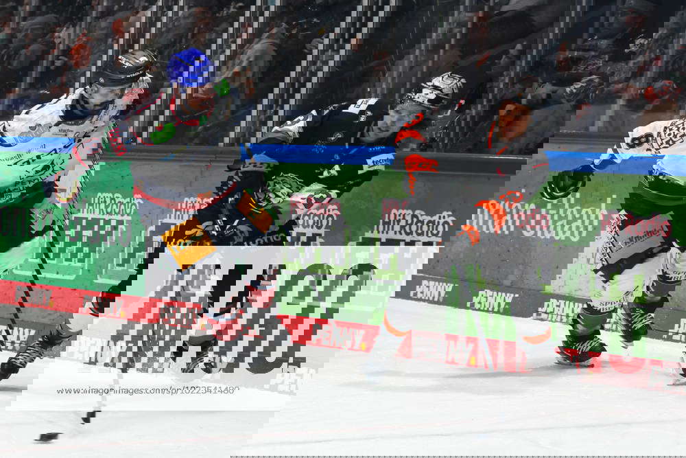 Marco Nowak (Eisbaeren Berlin, 8), Rylan Schwartz (Loewen Frankfurt, 13 ...