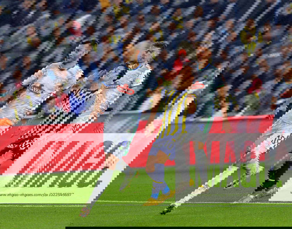 Arda Guler 10 of Fenerbahce and Sinan Osmanoglu 18, Seyfettin Anil ...