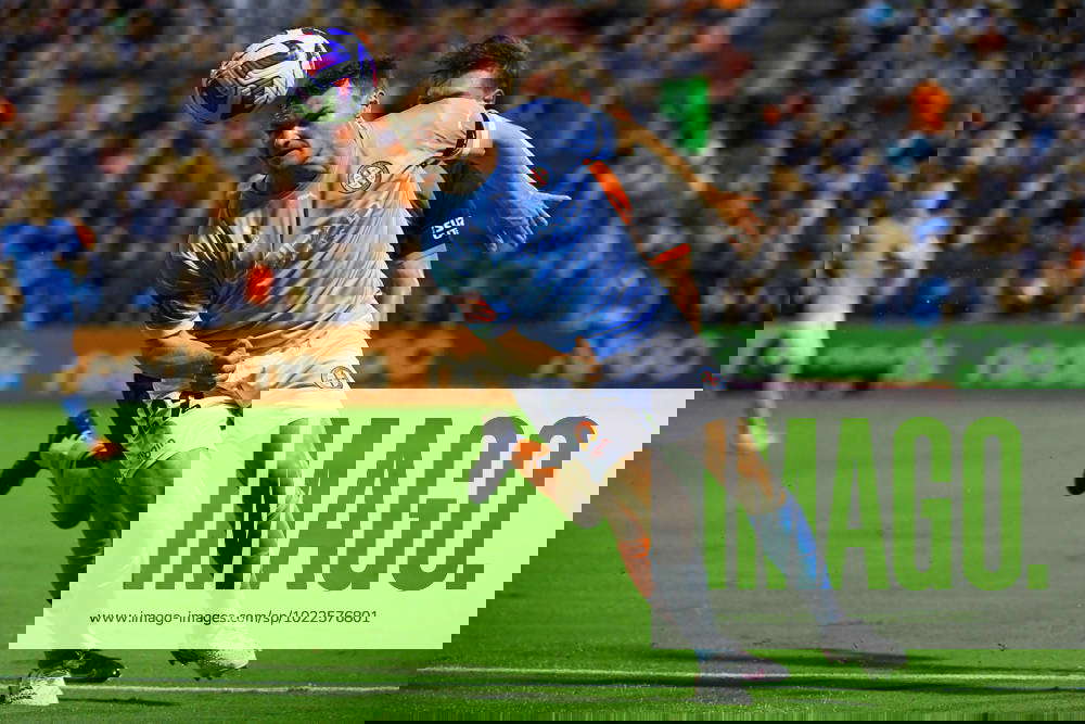 ALEAGUE ROAR CITY, Curtis Good of Melbourne City defends during the A ...