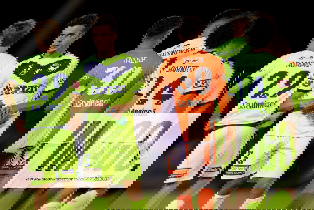 ALEAGUE GLORY VICTORY, Enrique Lopez Fernandez of the Victory looks on ...