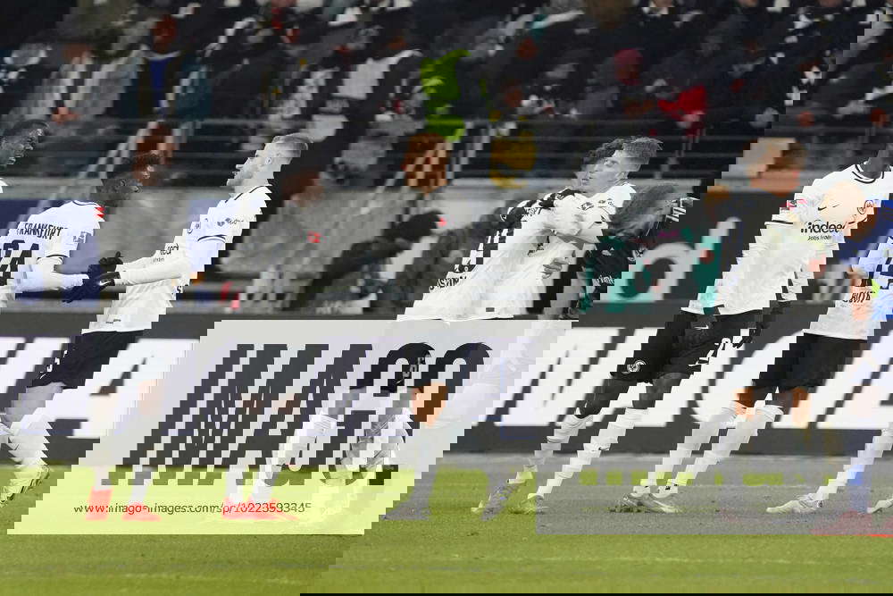 Victory celebration Evan Ndicka Eintracht Frankfurt , Aurelio Buta ...