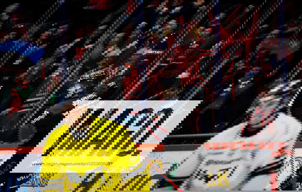 230121 Örebros Rodrigo Abols scores 4 2 and celebrates during the ice ...