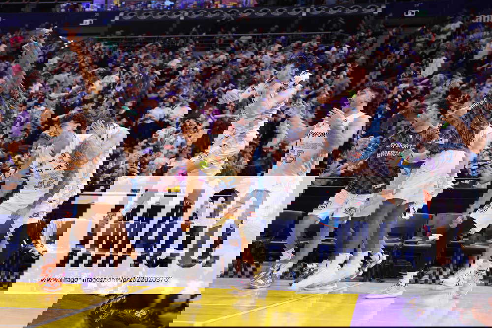 NBL KINGS BREAKERS, The Breakers bench celebrate their win during the ...