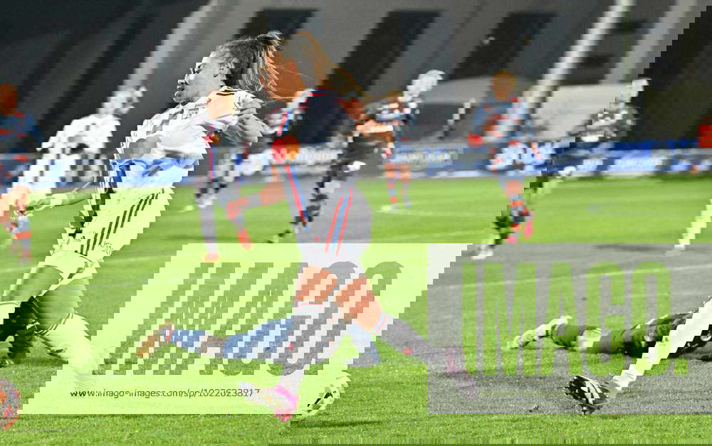 Selma Bacha (lyon) FOOTBALL: Olympique Lyonnais vs Montpellier Herault ...