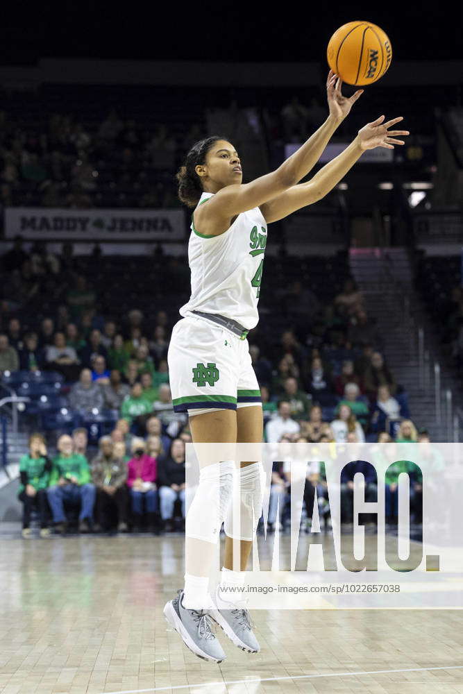 January 22, 2023: Notre Dame guard Cassandre Prosper (4) shoots the ...