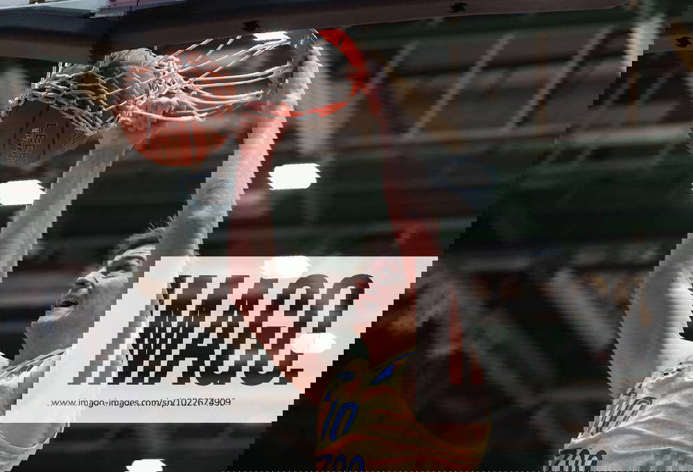 Tim Schneider Alba Berlin, 10 with a dunk, 23 01 2023, Basketball, BBL ...