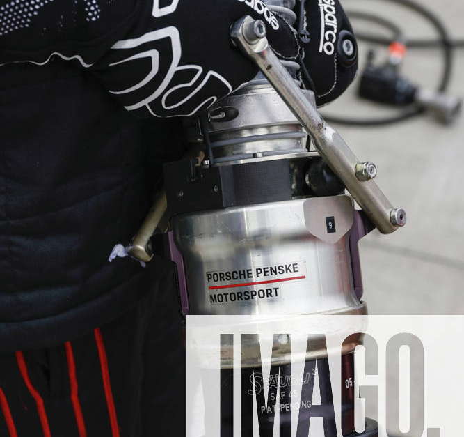 Porsche Penske Motorsport, refueling Fuel feling Tank Daytona United ...