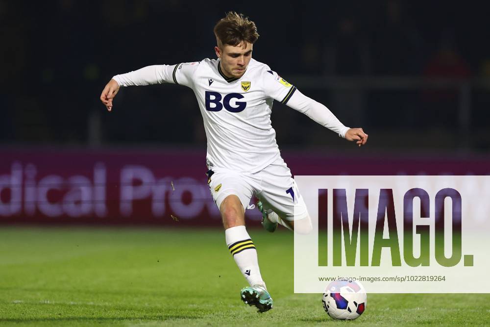 Mandatory Credit: Photo by Simon Dael Shutterstock (13731787aj) Lewis ...