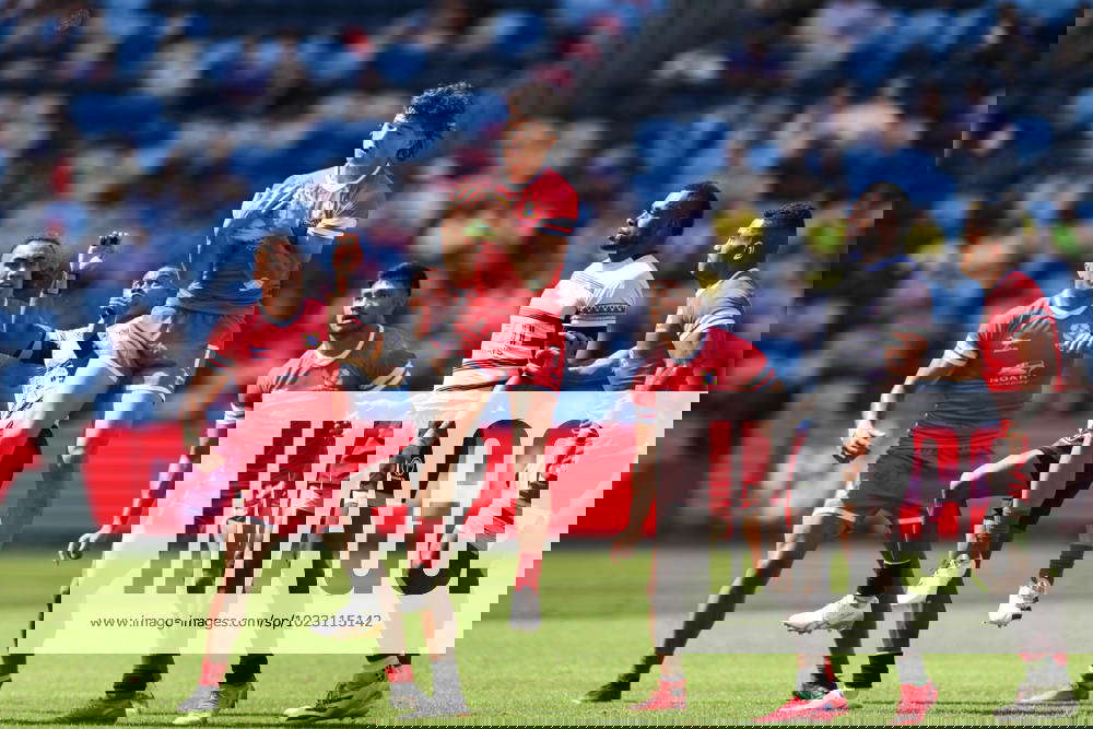 RUGBY SYDNEY SEVENS, Kyren Taumoefolau of Tonga catches the ball during ...