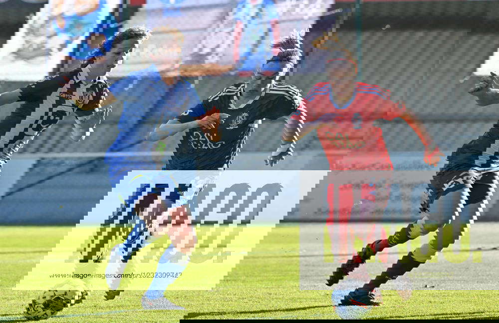 AA GENT VS STANDARD Fleur Van Daele (16) of Gent and Zoe Van Eynde (14 ...