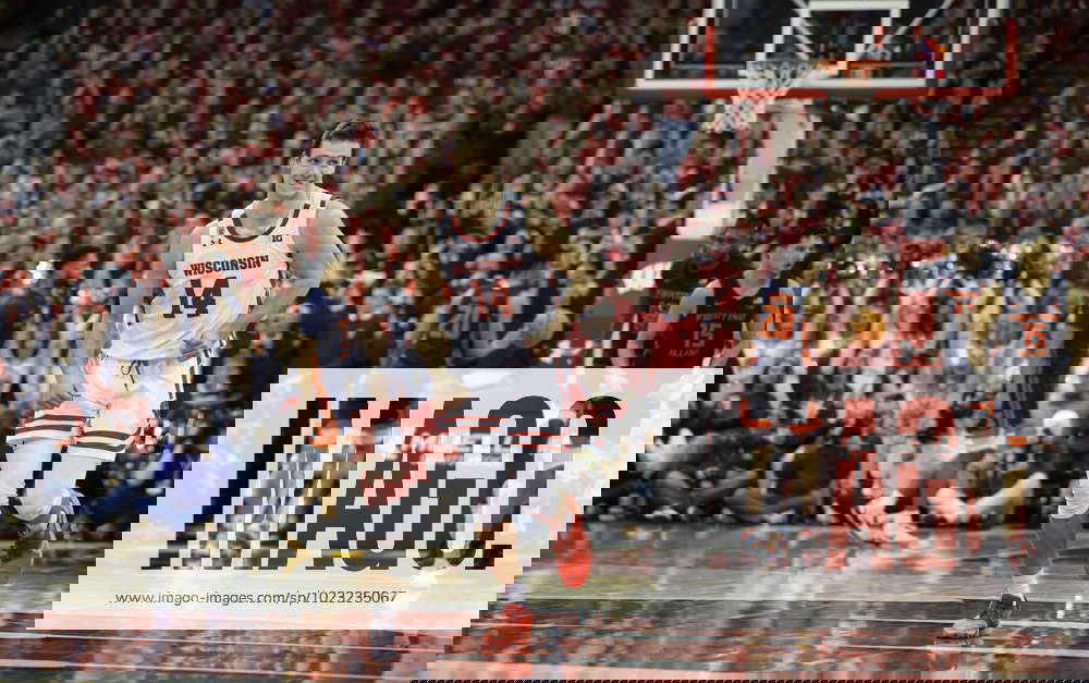 January 28, 2023: Wisconsin Badgers forward Carter Gilmore (14 ...