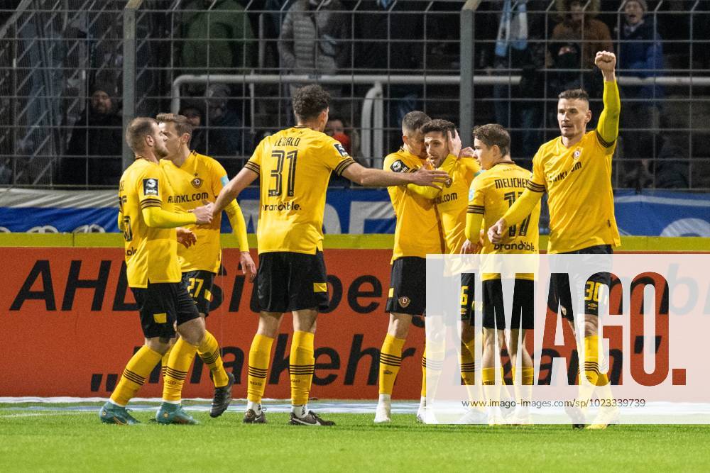 Goal celebration SG Dynamo Dresden, Stefan Kutschke 30 SG Dynamo ...