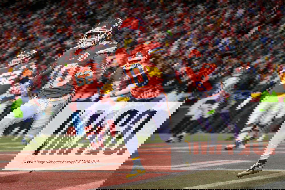 KANSAS CITY, MO - JANUARY 29: Kansas City Chiefs running back Isiah ...