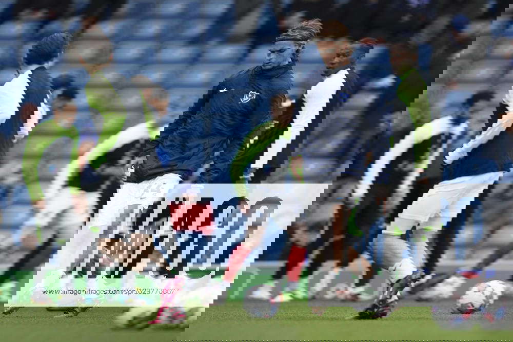 Portsmouth v Barnsley EFL Sky Bet League 1 04 02 2023. Portsmouth ...