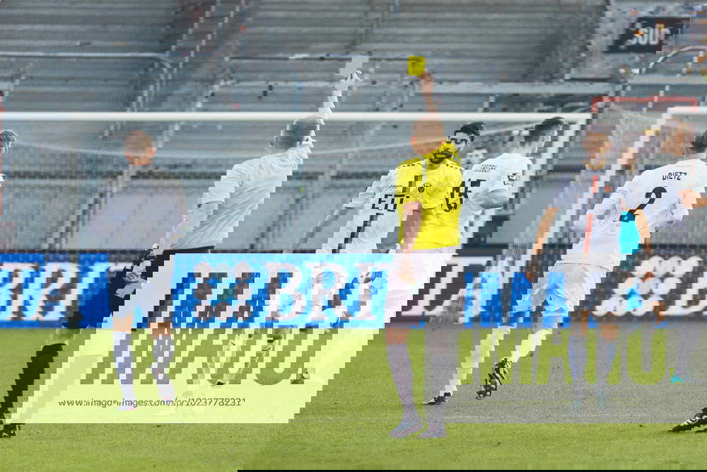 Lars Dietz Viktoria Koeln, 2, Timo Gansloweit Referee, GER, SV Wehen ...