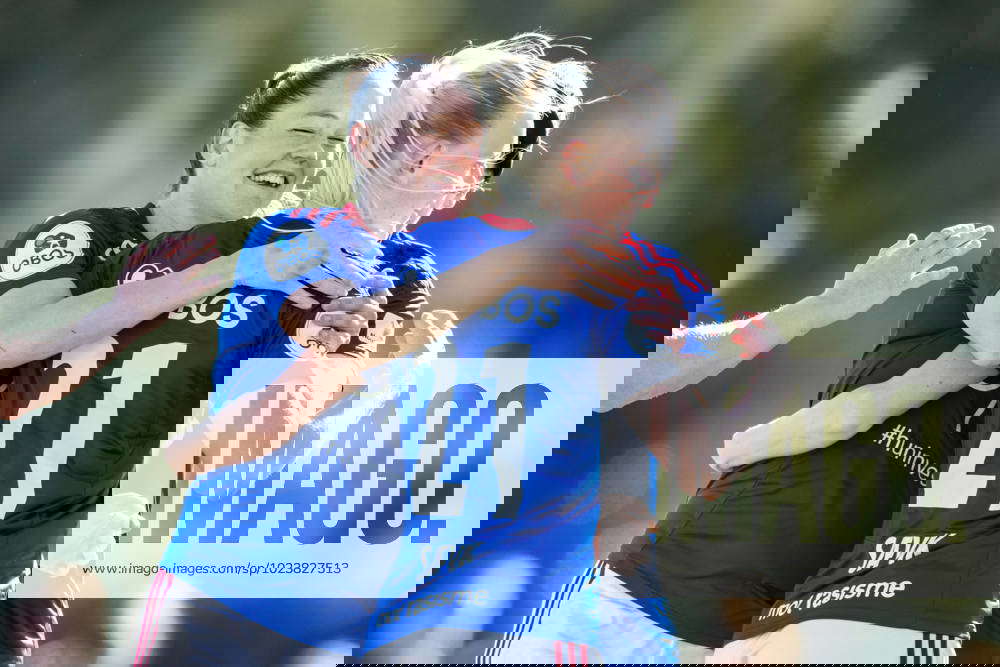 Karina Saevik of Valerenga celebrates with Stine Ballisager Pedersen ...