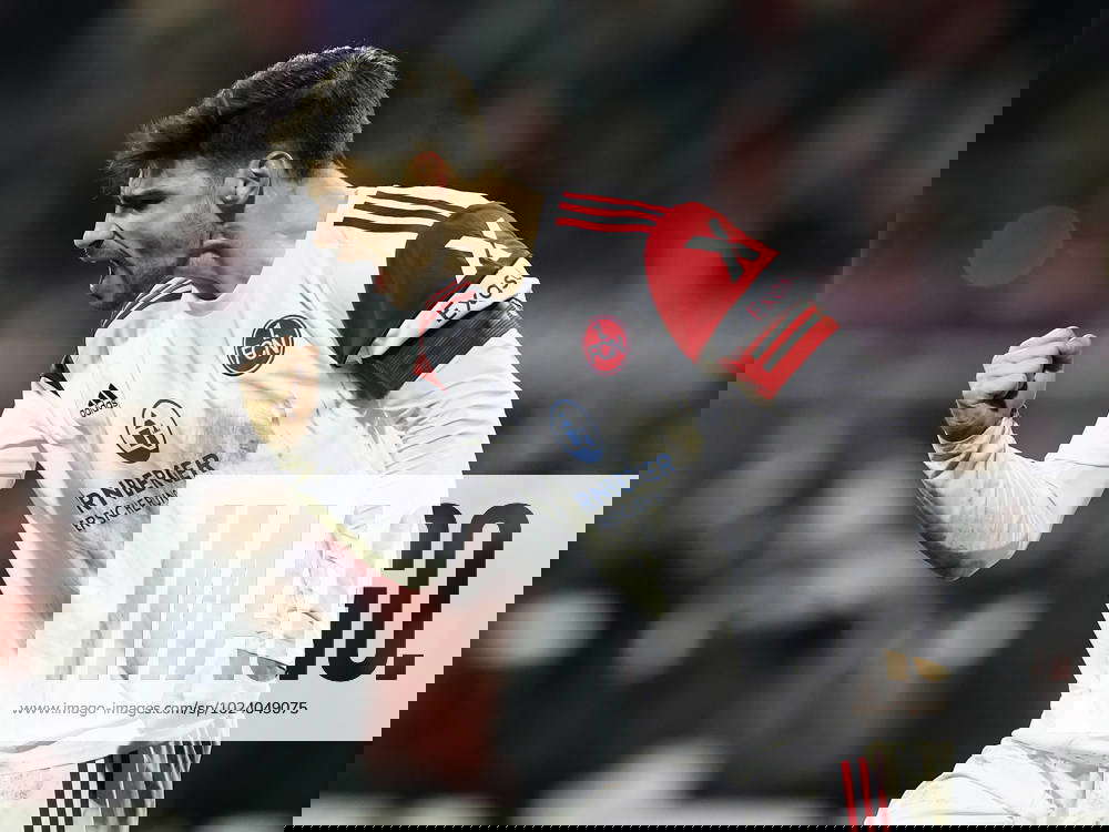 Christopher Schindler 1 FC Nuernberg, 16 , cheering after goal to ...