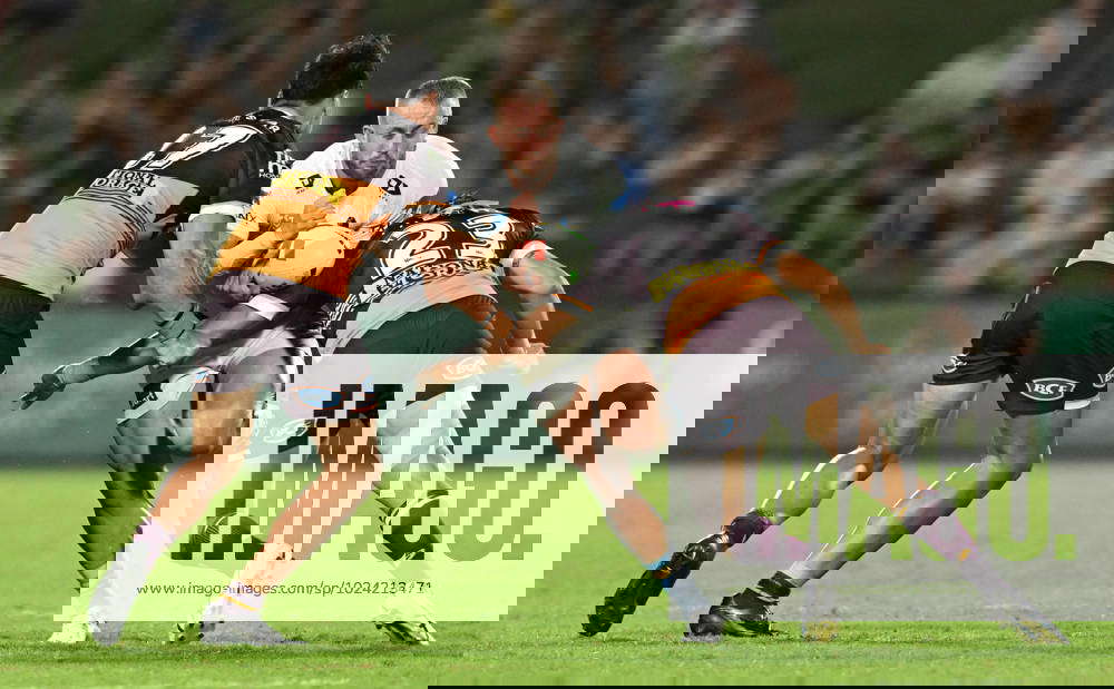 NRL CHALLENGE BRONCOS TITANS, Sam McIntyre (centre) of the Titans is ...