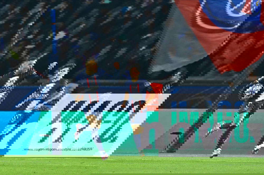 Joie des joueurs du PSG apres le but de Kylian MbappÃ ( 7 - PSG ) - FOOTBALL : PSG vs Bayern de