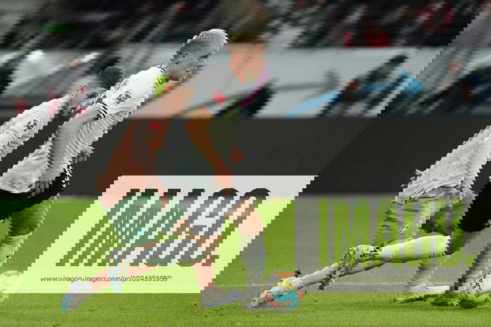 Philipp Max Eintracht Frankfurt prevails Frankfurt 18 02 2023 Eintracht ...