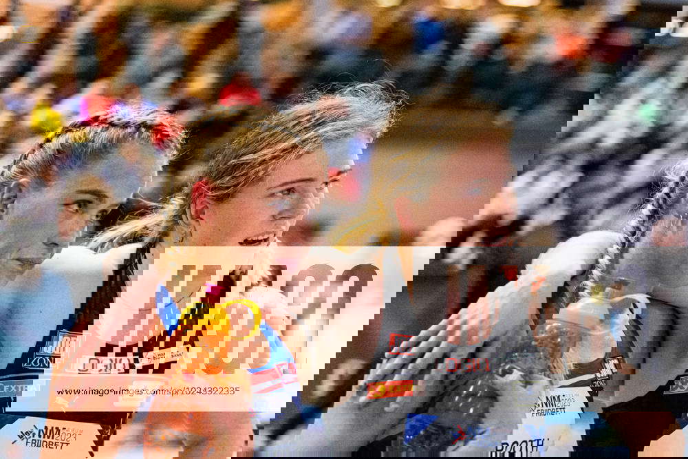 230218 Andrea Rooth of Lambertseter IF and Henriette Jaeger of Aremark ...