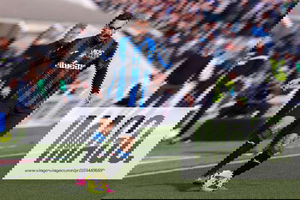 Serie A: ATALANTA VS LECCE Italy, Bergamo, feb 23 2023: Davide ...