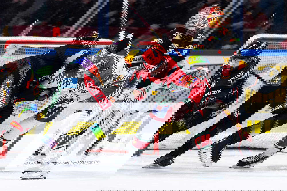 230221 Frölundas Joel Lundqvist during the ice hockey match in the SHL between Lulea and Frölunda