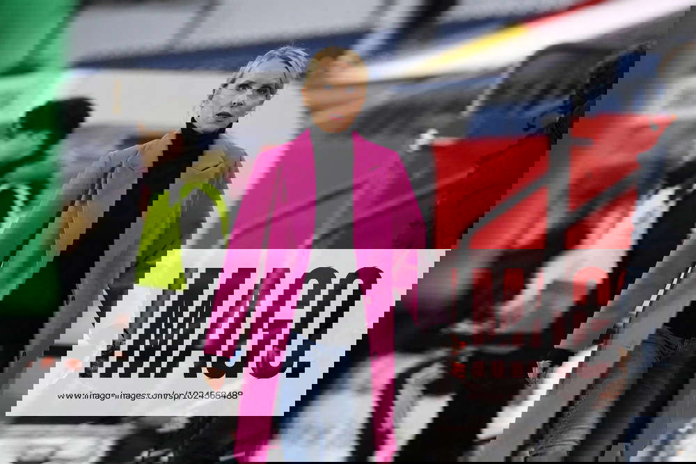 ZDF sports presenter Katja Streso 21 02 2023, football, womens national ...