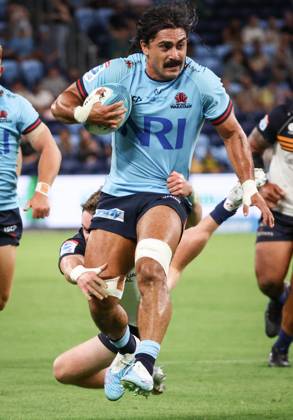 SUPER RUGBY WARATAHS BRUMBIES, Charlie Gamble (C) from the Waratahs is ...