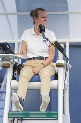 Dubai Tennis Feature Chair Referee Miriam Bley Tennis Dubai Duty Free ...