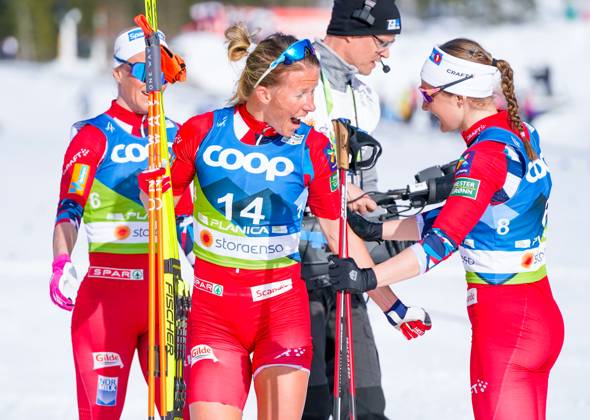 Ski WC 2023 cross-country skiing 10 km free women Planica, Slovenia ...