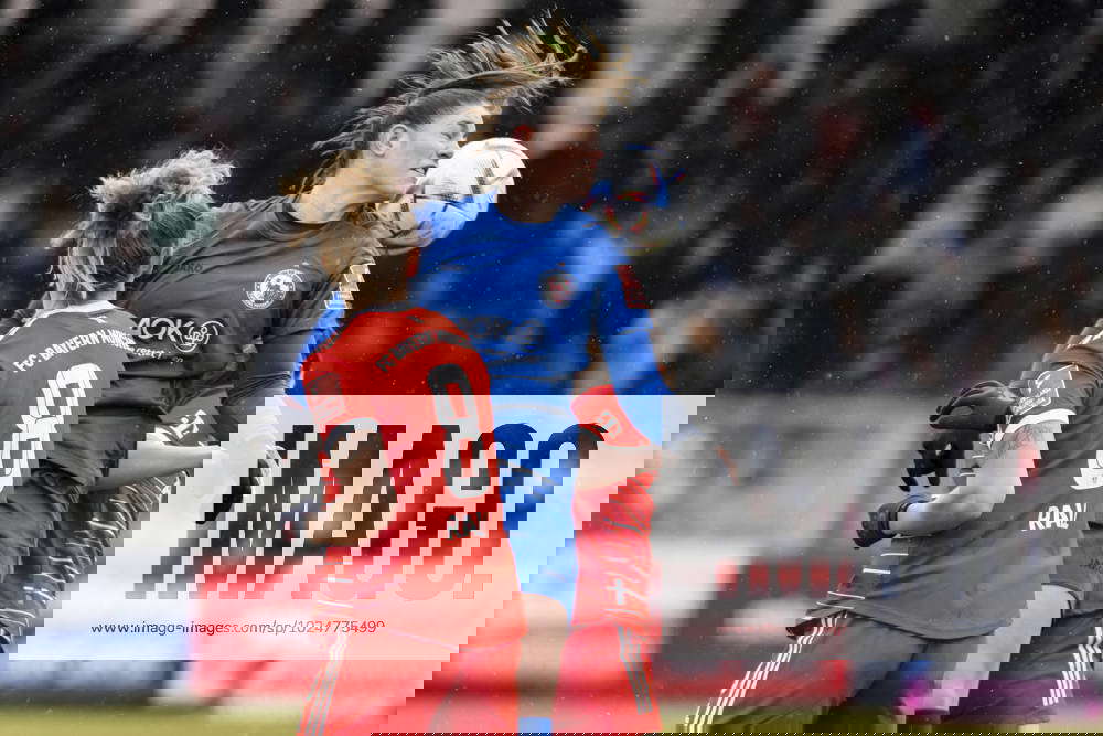 Maximiliane Rall FC Bayern Muenchen Frauen, 08 and Jessica de Filippo 1 ...