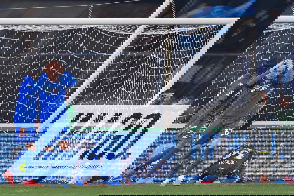 Ardian Ismajli (Empoli) despairs for own goal during Empoli FC vs SSC ... Ardian Ismajli (Empoli) despairs for own goal during Empoli FC vs SSC ...