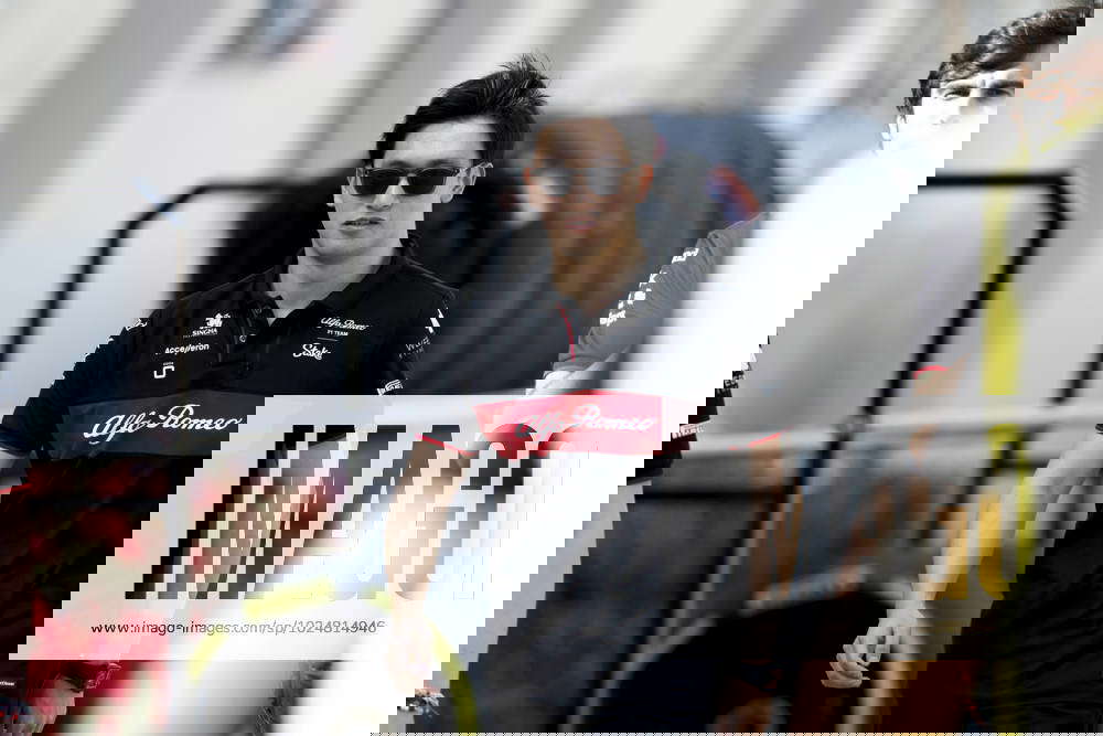 ZHOU Guanyu (chi), Alfa Romeo F1 Team Stake C43, portrait during the Formula 1 Aramco pre-season