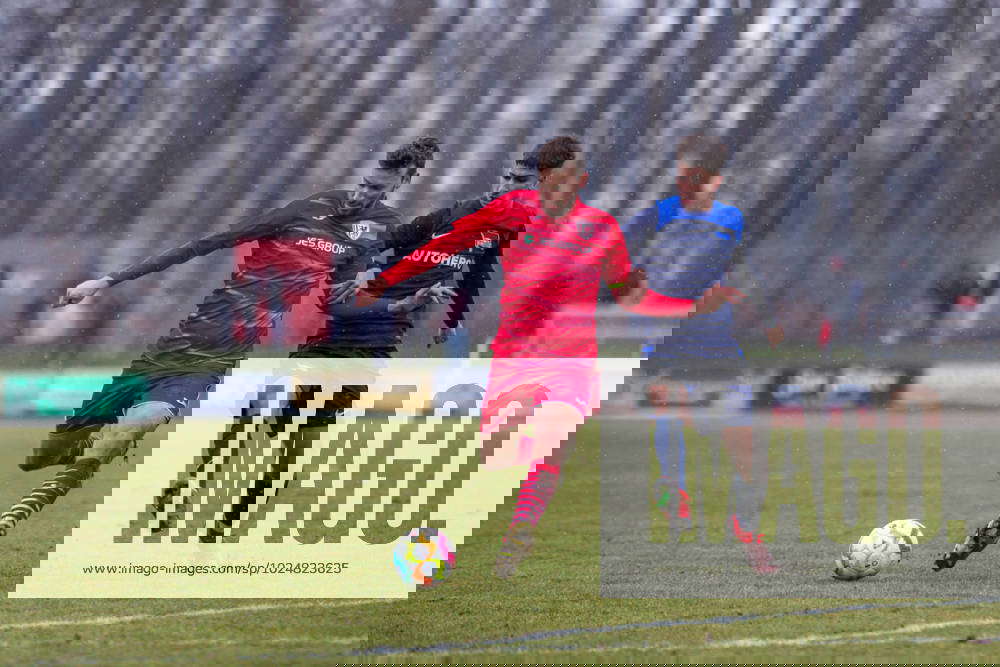 Mustafa Abdullatif Hertha, re tries Tom Weilandt GFC, mi to prevent ...